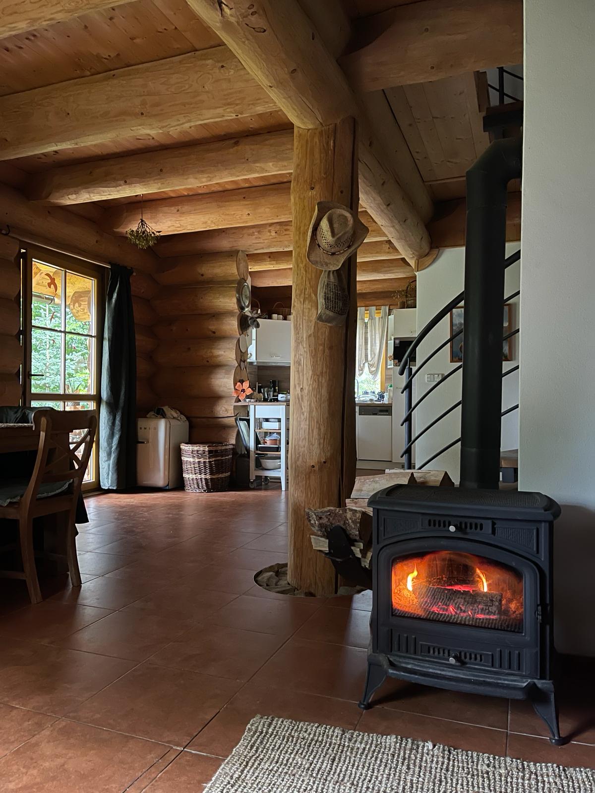 Galerie: Herec Štěpán Benoni nás exkluzivně pozval na návštěvu svého ...